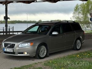Volvo V70 2007 in Riga, with an engine capacity of 2.40 L and mileage of 361 thousand km for 1990 €, photo 9 on AUTOMOTO.COM.LV