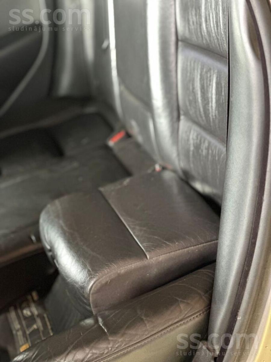 Volvo V70 2007 in Riga, with an engine capacity of 2.40 L and mileage of 361 thousand km for 1990 €, photo 16 on AUTOMOTO.COM.LV