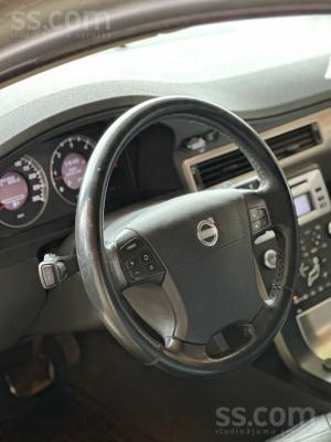 Volvo V70 2007 in Riga, with an engine capacity of 2.40 L and mileage of 361 thousand km for 1990 €, photo 19 on AUTOMOTO.COM.LV