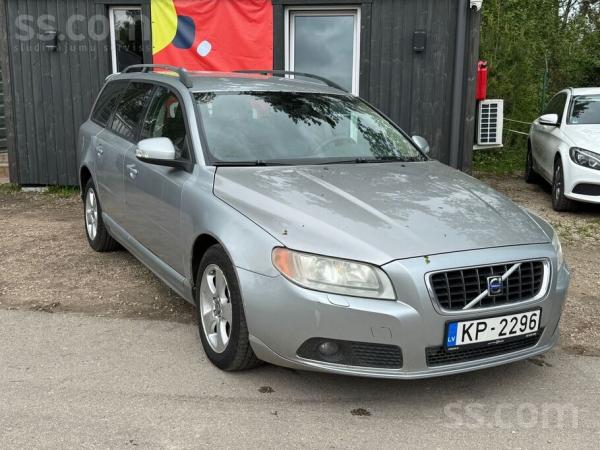 Volvo V70 2007 Rīga, ar dzinēja tilpumu 2.40 L un nobraukumu 347 tūkst. km par 1950 €, foto 2 vietnē AUTOMOTO.COM.LV