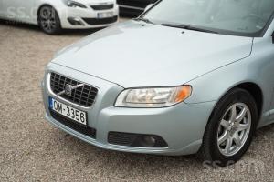 Volvo V70 2007 in Liepaja, with an engine capacity of 2.40 L and mileage of 352 thousand km for 4900 €, photo 13 on AUTOMOTO.COM.LV