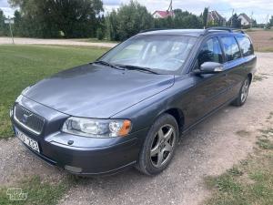 Volvo V70 2007 in Ukmerge, with an engine capacity of 2.40 L and mileage of 397 thousand km for 1700 €, photo  on AUTOMOTO.COM.LV