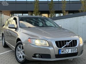 Вольво В70 2007 в Каунас, объемом двигателя 2.40 л и пробегом 322 тыс. км за 2950 €, фото  на AUTOMOTO.COM.LV