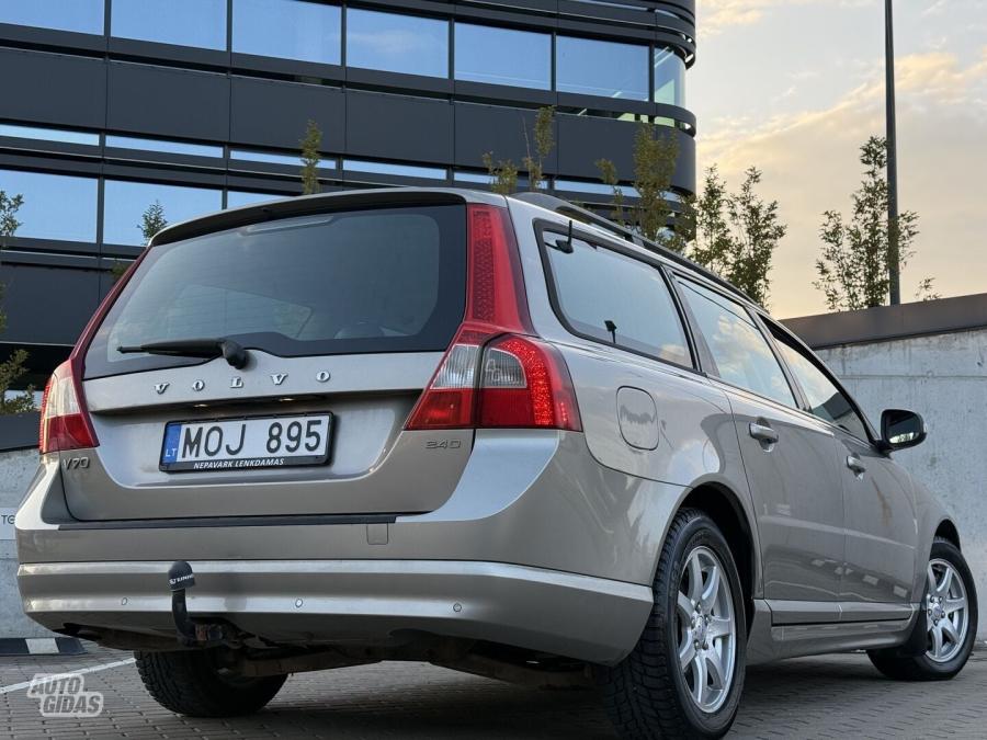 Volvo V70 2007 in Kaunas, with an engine capacity of 2.40 L and mileage of 322 thousand km for 2950 €, photo 3 on AUTOMOTO.COM.LV