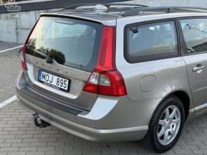 Volvo V70 2007 in Kaunas, with an engine capacity of 2.40 L and mileage of 322 thousand km for 2950 €, photo 9 on AUTOMOTO.COM.LV