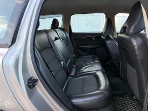 Volvo V70 2007 in Kaunas, with an engine capacity of 2.40 L and mileage of 322 thousand km for 2950 €, photo 23 on AUTOMOTO.COM.LV
