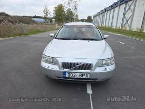 Volvo V70 2007 Tallina, ar dzinēja tilpumu 2.40 L un nobraukumu 340 tūkst. km par 2000 €, foto 3 vietnē AUTOMOTO.COM.LV