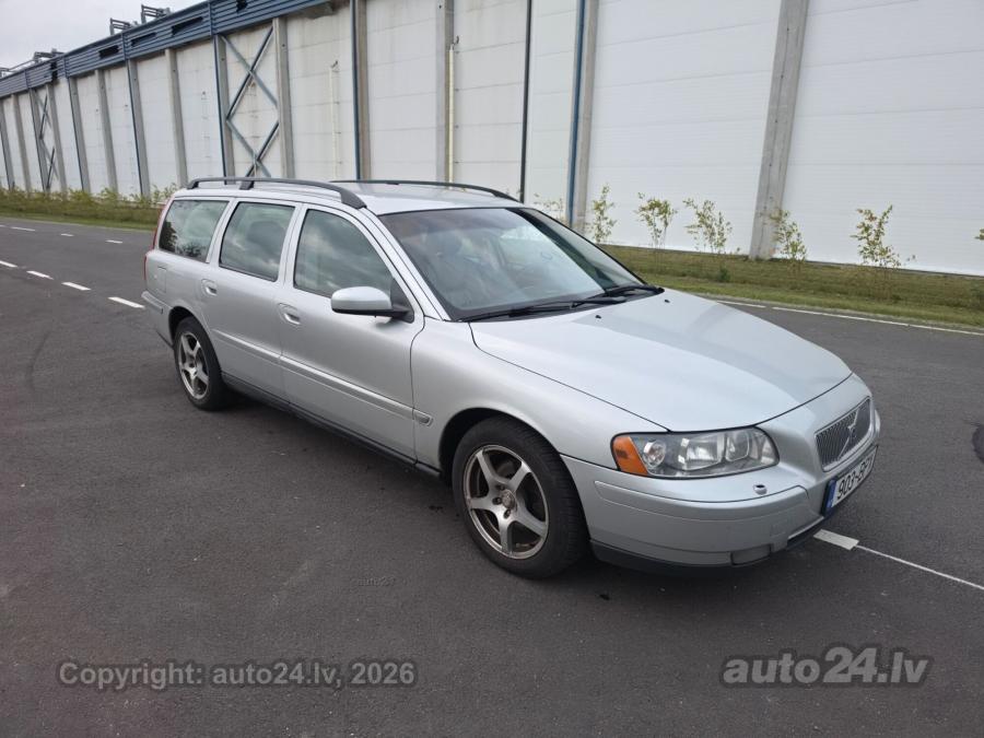 Volvo V70 2007 Tallina, ar dzinēja tilpumu 2.40 L un nobraukumu 340 tūkst. km par 2000 €, foto 7 vietnē AUTOMOTO.COM.LV