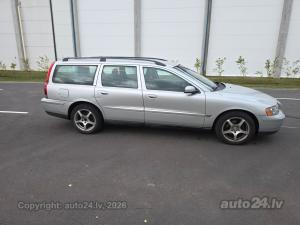Volvo V70 2007 Tallina, ar dzinēja tilpumu 2.40 L un nobraukumu 340 tūkst. km par 2000 €, foto 9 vietnē AUTOMOTO.COM.LV