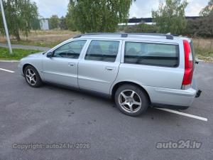 Volvo V70 2007 Tallina, ar dzinēja tilpumu 2.40 L un nobraukumu 340 tūkst. km par 2000 €, foto 15 vietnē AUTOMOTO.COM.LV