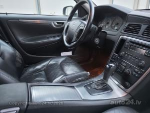 Volvo V70 2007 Tallina, ar dzinēja tilpumu 2.40 L un nobraukumu 340 tūkst. km par 2000 €, foto 20 vietnē AUTOMOTO.COM.LV