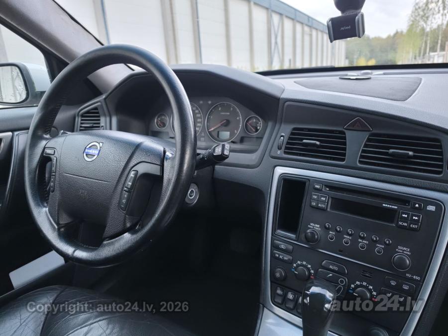Volvo V70 2007 Tallina, ar dzinēja tilpumu 2.40 L un nobraukumu 340 tūkst. km par 2000 €, foto 25 vietnē AUTOMOTO.COM.LV