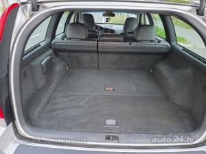 Volvo V70 2007 Tallina, ar dzinēja tilpumu 2.40 L un nobraukumu 340 tūkst. km par 2000 €, foto 29 vietnē AUTOMOTO.COM.LV