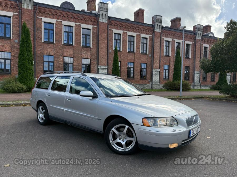 Volvo V70 2007 Tallina, ar dzinēja tilpumu 2.40 L un nobraukumu 340 tūkst. km par 2999 €, foto 3 vietnē AUTOMOTO.COM.LV