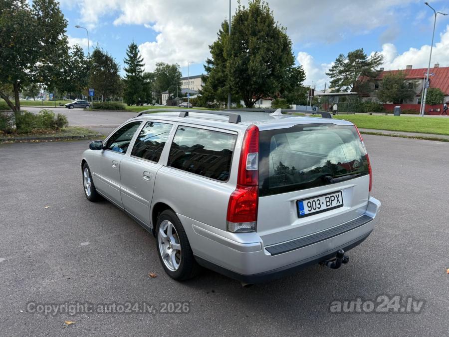 Volvo V70 2007 Tallina, ar dzinēja tilpumu 2.40 L un nobraukumu 340 tūkst. km par 2999 €, foto 7 vietnē AUTOMOTO.COM.LV