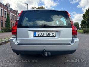 Volvo V70 2007 Tallina, ar dzinēja tilpumu 2.40 L un nobraukumu 340 tūkst. km par 2999 €, foto 13 vietnē AUTOMOTO.COM.LV