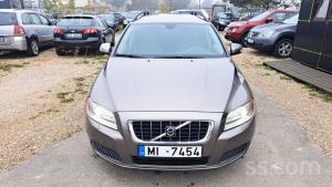 Volvo V70 2007 in Riga, with an engine capacity of 2.40 L and mileage of 335 thousand km for 2900 €, photo 6 on AUTOMOTO.COM.LV