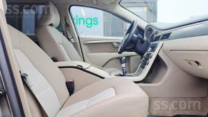 Volvo V70 2007 in Riga, with an engine capacity of 2.40 L and mileage of 335 thousand km for 2900 €, photo 12 on AUTOMOTO.COM.LV