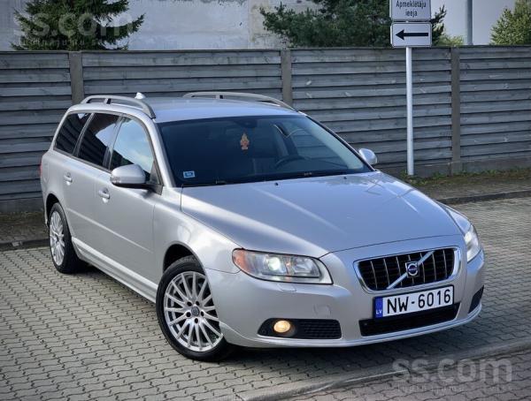 Volvo V70 2008 Jelgava, ar dzinēja tilpumu 2.40 L un nobraukumu 0 tūkst. km par 2399 €, foto 1 vietnē AUTOMOTO.COM.LV
