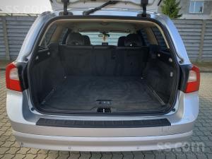 Volvo V70 2008 Jelgava, ar dzinēja tilpumu 2.40 L un nobraukumu 0 tūkst. km par 2399 €, foto 16 vietnē AUTOMOTO.COM.LV