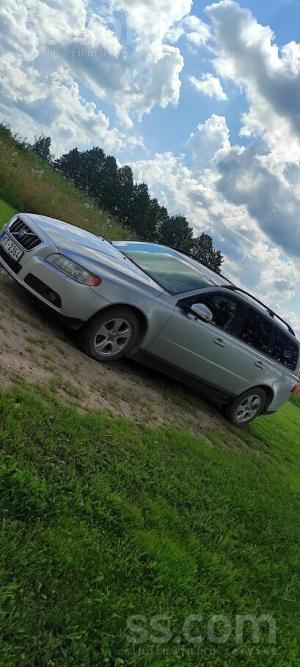 Volvo V70 2008 Rēzekne, ar dzinēja tilpumu 2.40 L un nobraukumu 351 tūkst. km par 3700 €, foto 1 vietnē AUTOMOTO.COM.LV