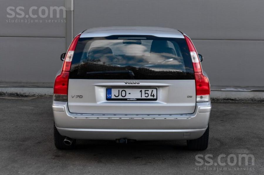 Volvo V70 2008 Rīga, ar dzinēja tilpumu 2.40 L un nobraukumu 0 tūkst. km par 3500 €, foto 5 vietnē AUTOMOTO.COM.LV