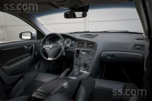 Volvo V70 2008 Rīga, ar dzinēja tilpumu 2.40 L un nobraukumu 0 tūkst. km par 3500 €, foto 13 vietnē AUTOMOTO.COM.LV