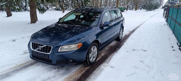 Volvo V70 2008 Viļņa, ar dzinēja tilpumu 2.00 L un nobraukumu 262 tūkst. km par 2650 €, foto 1 vietnē AUTOMOTO.COM.LV
