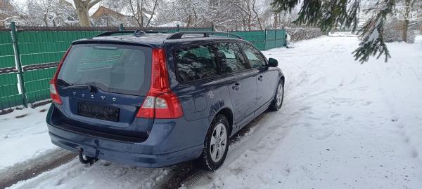 Volvo V70 2008 Viļņa, ar dzinēja tilpumu 2.00 L un nobraukumu 262 tūkst. km par 2650 €, foto 6 vietnē AUTOMOTO.COM.LV