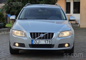 Volvo V70 2008 in Riga, with an engine capacity of 2.40 L and mileage of 0 thousand km for 4650 €, photo 8 on AUTOMOTO.COM.LV