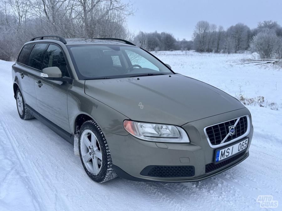 Volvo V70 2008 in Siauliai, with an engine capacity of 2.00 L and mileage of 304 thousand km for 2700 €, photo 7 on AUTOMOTO.COM.LV