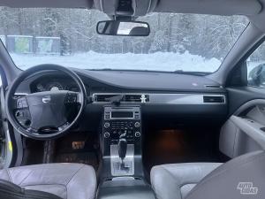 Volvo V70 2008 in Vilnius, with an engine capacity of 3.20 L and mileage of 446 thousand km for 2700 €, photo 6 on AUTOMOTO.COM.LV