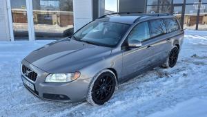 Volvo V70 2008 Utena, ar dzinēja tilpumu 2.00 L un nobraukumu 333 tūkst. km par 3490 €, foto 8 vietnē AUTOMOTO.COM.LV
