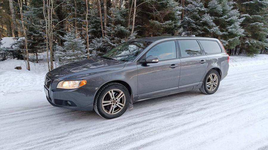 Volvo V70 2008 Kerdla, ar dzinēja tilpumu 0.00 L un nobraukumu 0 tūkst. km par 3950 €, foto 1 vietnē AUTOMOTO.COM.LV