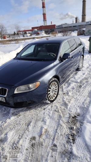Volvo V70 2008 in Klaipeda, with an engine capacity of 2.00 L and mileage of 330 thousand km for 2500 €, photo  on AUTOMOTO.COM.LV