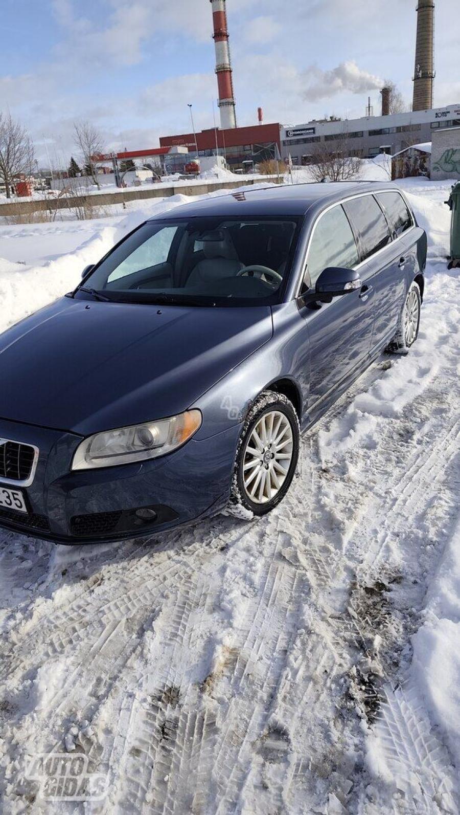 Volvo V70 2008 in Klaipeda, with an engine capacity of 2.00 L and mileage of 330 thousand km for 2500 €, photo 1 on AUTOMOTO.COM.LV