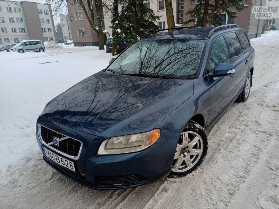 Volvo V70 2008 in Kaunas, with an engine capacity of 2.40 L and mileage of 316 thousand km for 3150 €, photo 9 on AUTOMOTO.COM.LV