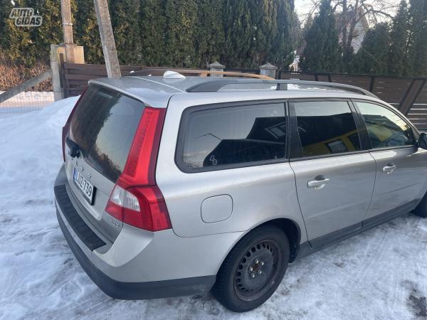 Volvo V70 2008 Klaipėda, ar dzinēja tilpumu 2.00 L un nobraukumu 470 tūkst. km par 2000 €, foto 4 vietnē AUTOMOTO.COM.LV
