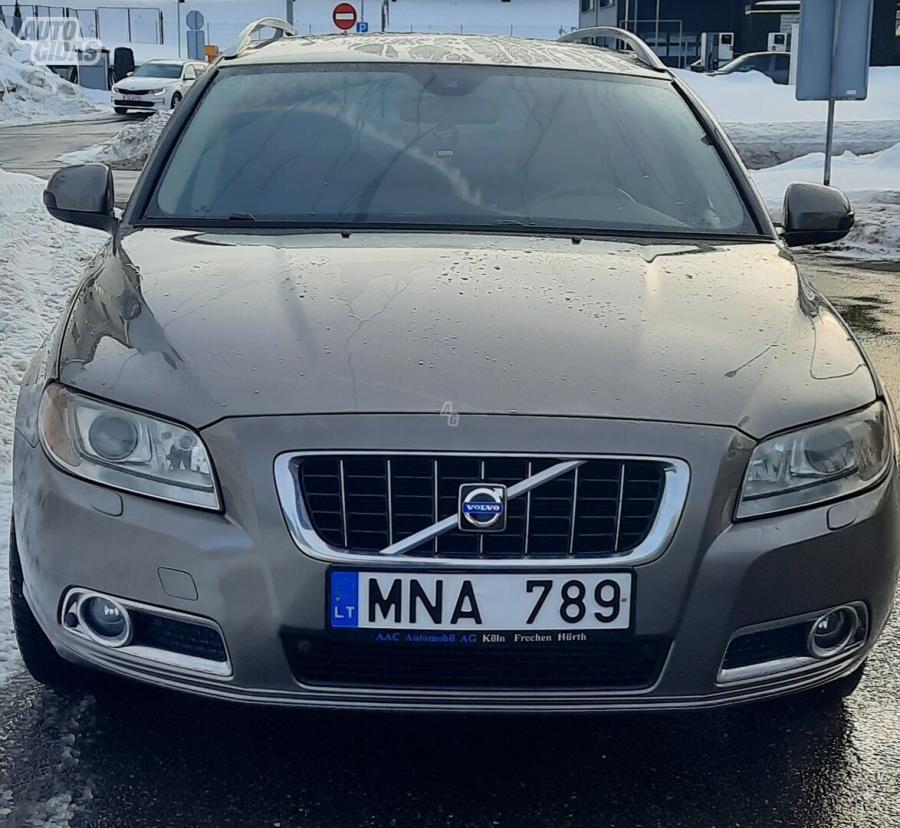 Volvo V70 2008 in Kaunas, with an engine capacity of 2.00 L and mileage of 247 thousand km for 3500 €, photo 3 on AUTOMOTO.COM.LV