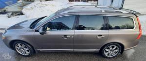Volvo V70 2008 in Kaunas, with an engine capacity of 2.00 L and mileage of 247 thousand km for 3500 €, photo 5 on AUTOMOTO.COM.LV