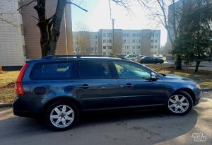 Volvo V70 2008 in Kaunas, with an engine capacity of 2.40 L and mileage of 315 thousand km for 2950 €, photo 6 on AUTOMOTO.COM.LV