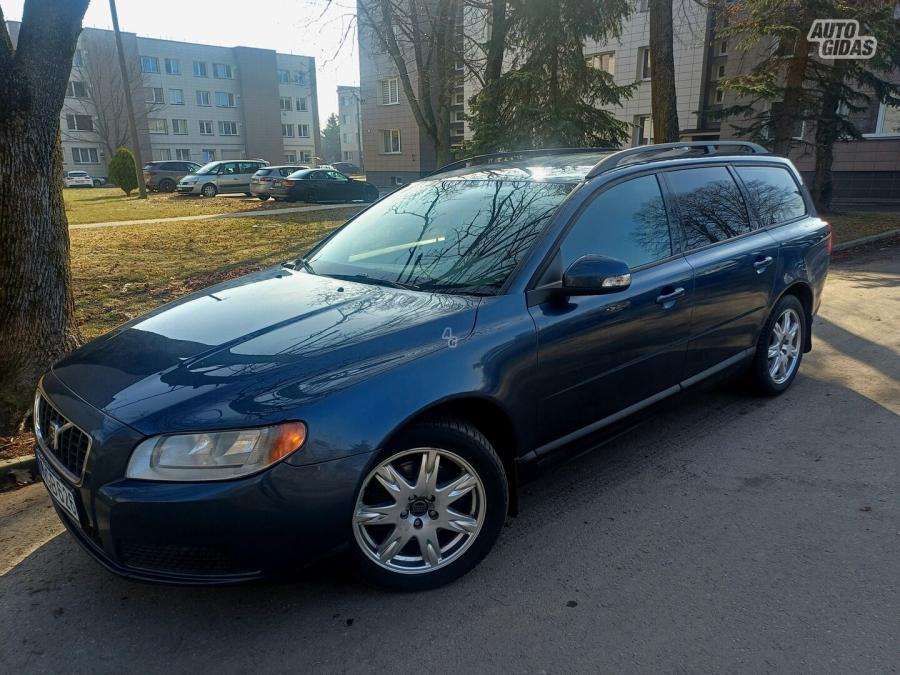 Volvo V70 2008 in Kaunas, with an engine capacity of 2.40 L and mileage of 315 thousand km for 2950 €, photo 11 on AUTOMOTO.COM.LV