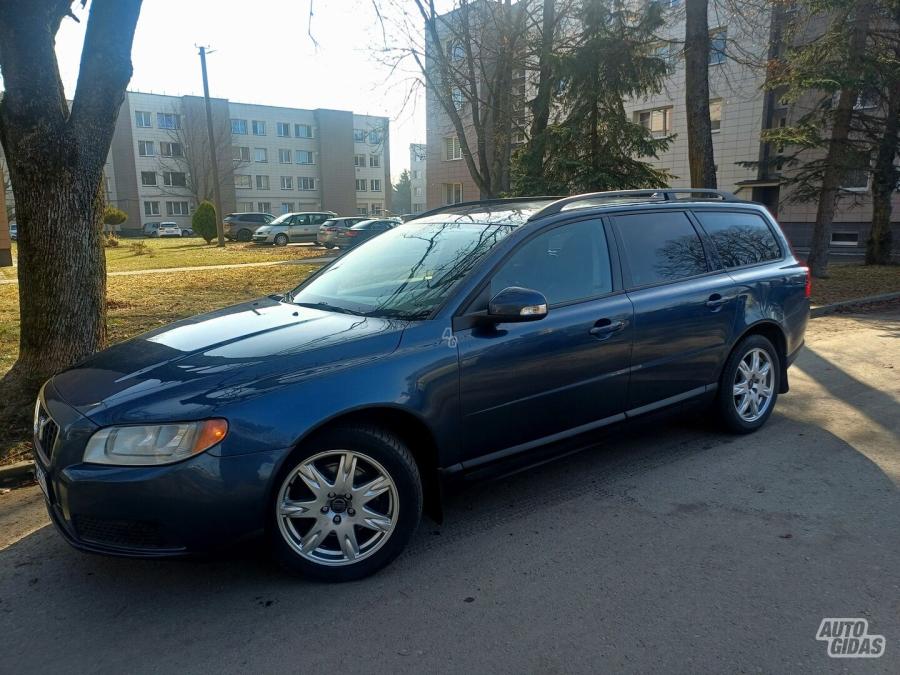 Volvo V70 2008 in Kaunas, with an engine capacity of 2.40 L and mileage of 315 thousand km for 2900 €, photo 10 on AUTOMOTO.COM.LV