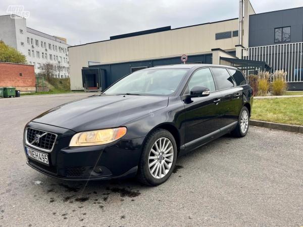 Volvo V70 2008 Viļņa, ar dzinēja tilpumu 2.40 L un nobraukumu 295 tūkst. km par 4500 €, foto 7 vietnē AUTOMOTO.COM.LV