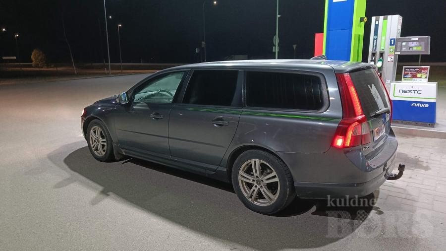 Volvo V70 2008 Kerdla, ar dzinēja tilpumu 0.00 L un nobraukumu 0 tūkst. km par 3450 €, foto 2 vietnē AUTOMOTO.COM.LV