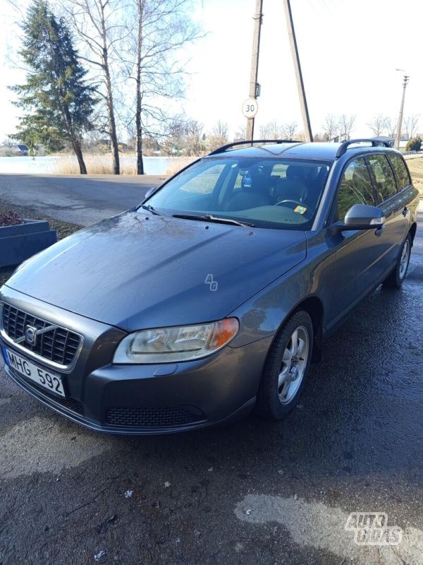 Volvo V70 2008 Viļņa, ar dzinēja tilpumu 2.40 L un nobraukumu 371 tūkst. km par 3350 €, foto 3 vietnē AUTOMOTO.COM.LV