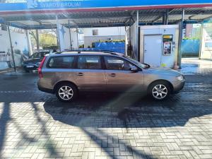 Volvo V70 2008 Kauņa, ar dzinēja tilpumu 2.40 L un nobraukumu 375 tūkst. km par 1590 €, foto 7 vietnē AUTOMOTO.COM.LV