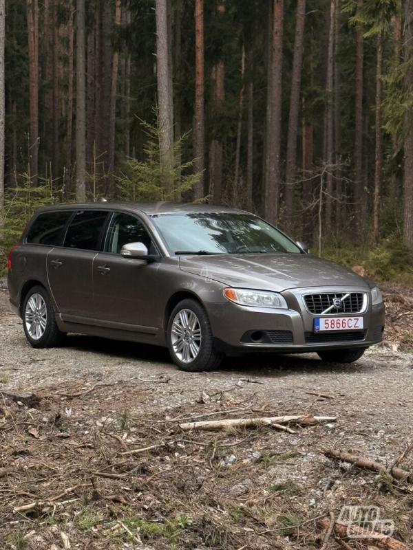 Volvo V70 2008 Mažeikiai, ar dzinēja tilpumu 2.40 L un nobraukumu 460 tūkst. km par 3480 €, foto 3 vietnē AUTOMOTO.COM.LV