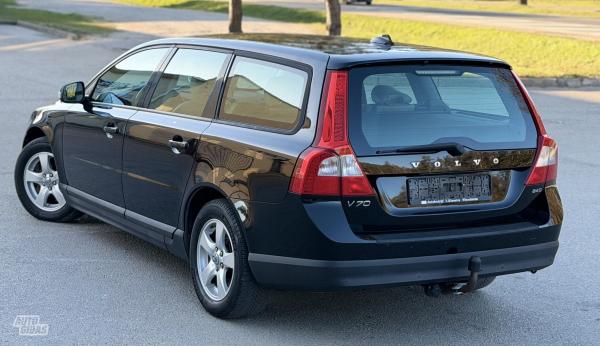Volvo V70 2008 in Radviliskis, with an engine capacity of 2.40 L and mileage of 400 thousand km for 2200 €, photo 8 on AUTOMOTO.COM.LV