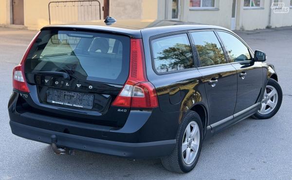 Volvo V70 2008 in Radviliskis, with an engine capacity of 2.40 L and mileage of 400 thousand km for 2200 €, photo 9 on AUTOMOTO.COM.LV